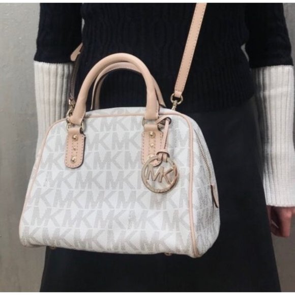 Michael Kors | Bags | Michael Kors Vanilla Tote Handbag Bag Purse Mk ...